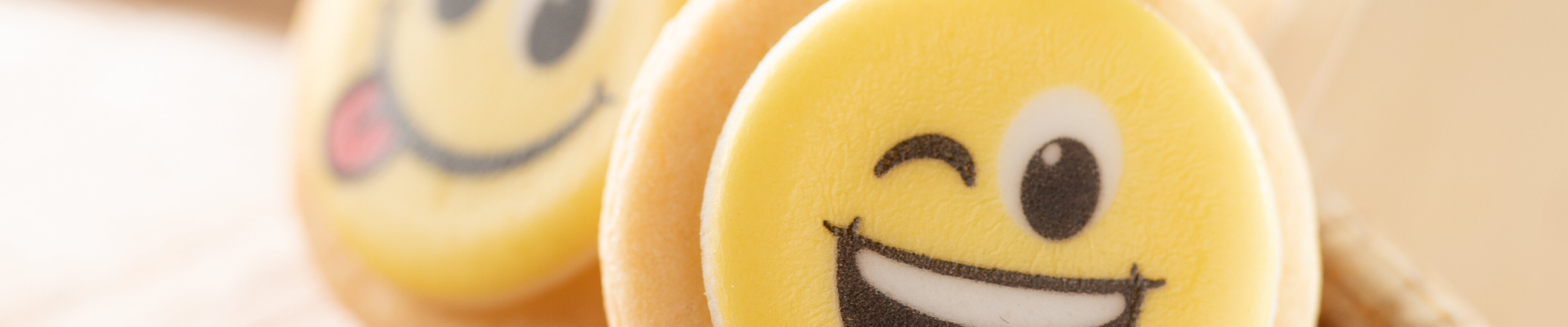 Die Emoji Sablés sind zurück! - Sutter Begg in Basel