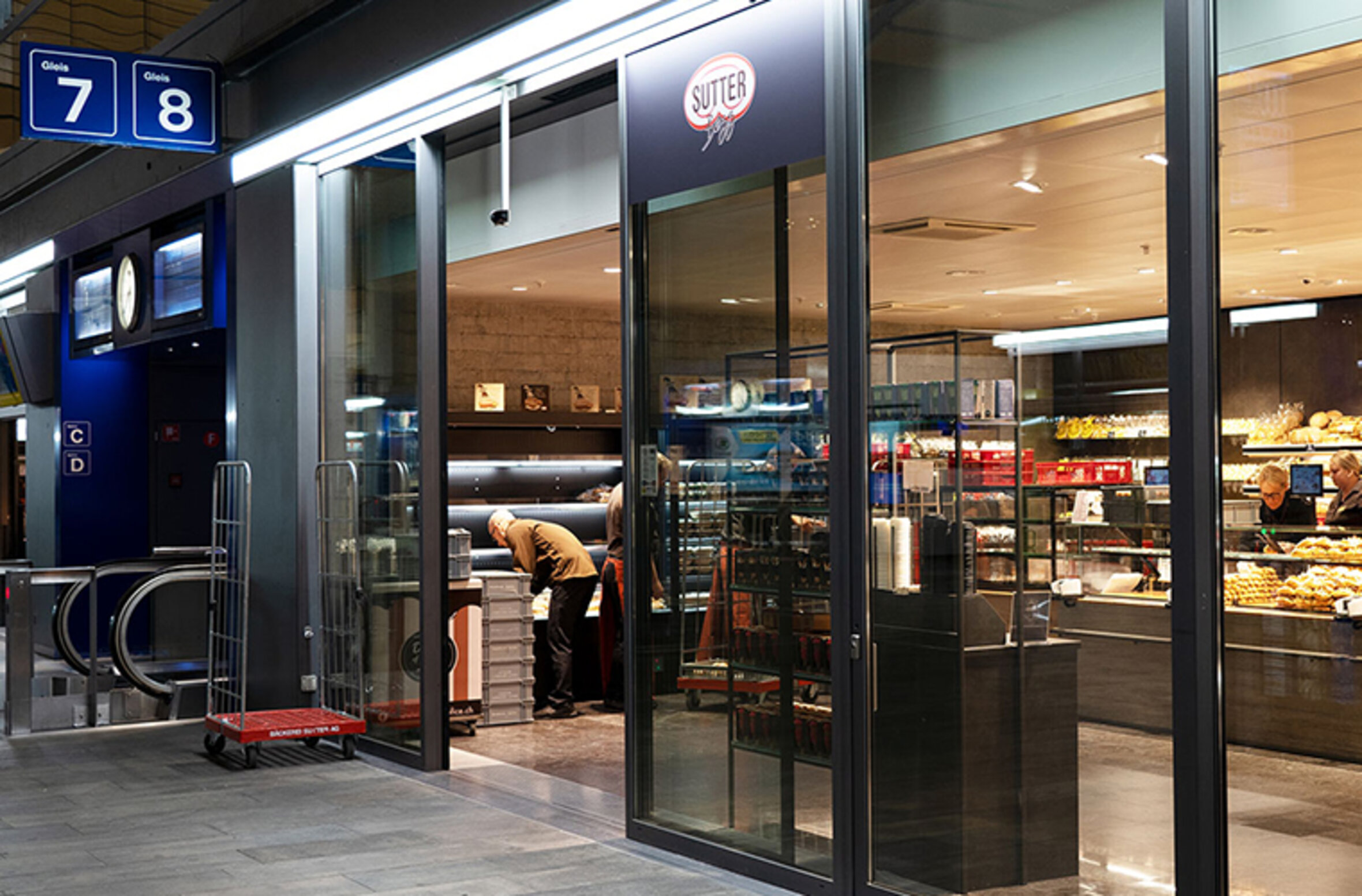 Neuer Standort am Bahnhof Basel SBB - Sutter Begg in Basel